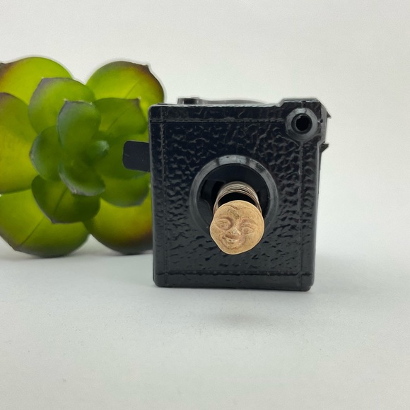 Commonwealth Plastisc Corp. | Other | Vintage Toy Camera Jack In The ...